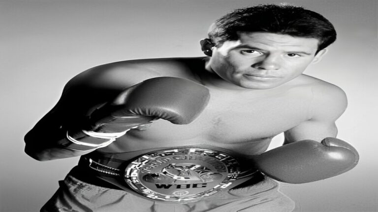 Top 10 super featherweight boxers of all time Who Dominated