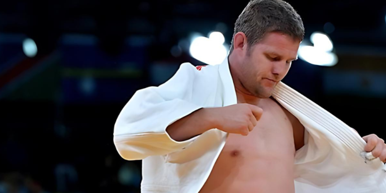 Top 10 Australian Fighters of UFC of All Time: Icons